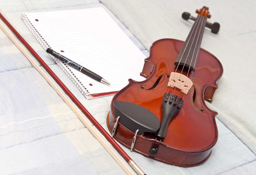 violin with paper