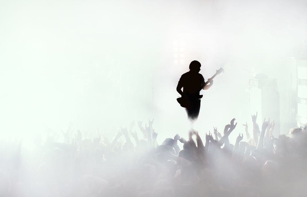 Beginner Guitar Solos: Getting Started with Improvisation